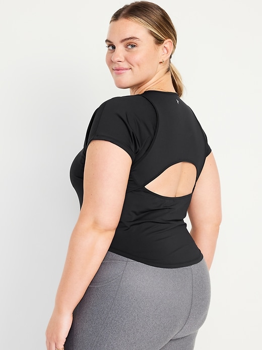FlowForm Crop Cutout-Back Top | Old Navy